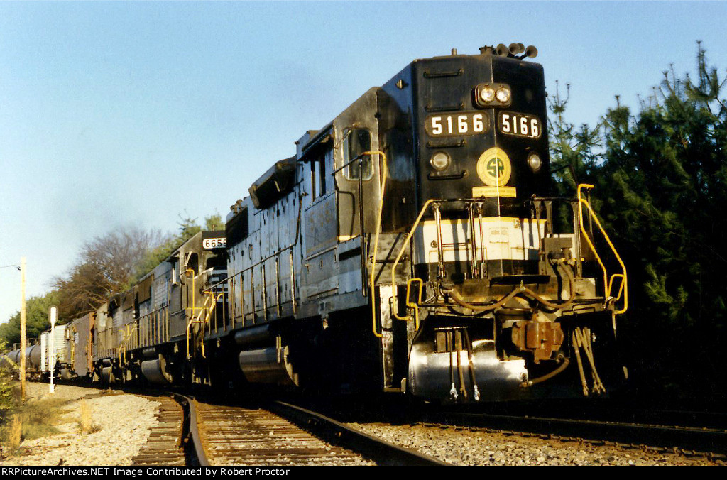 NS 5166 (GP38-2)